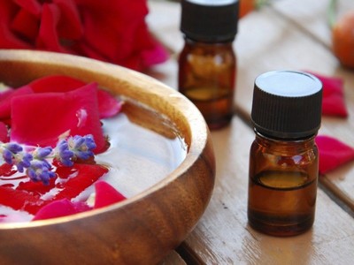 Best Asian Massage Center in Dubai. | Red Rose Spa in Oud Metha